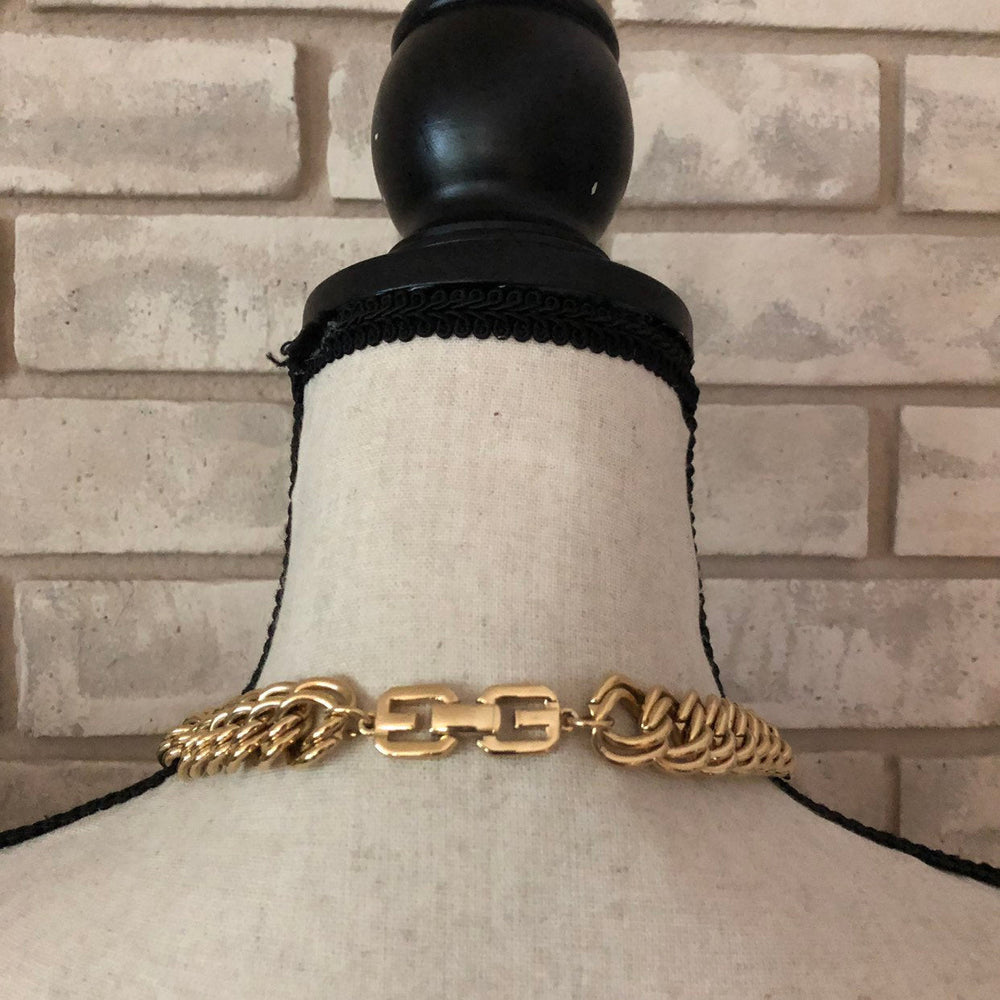 Givenchy Gold Double Link Stacking Chain Necklace Logo Clasp - 24 ...