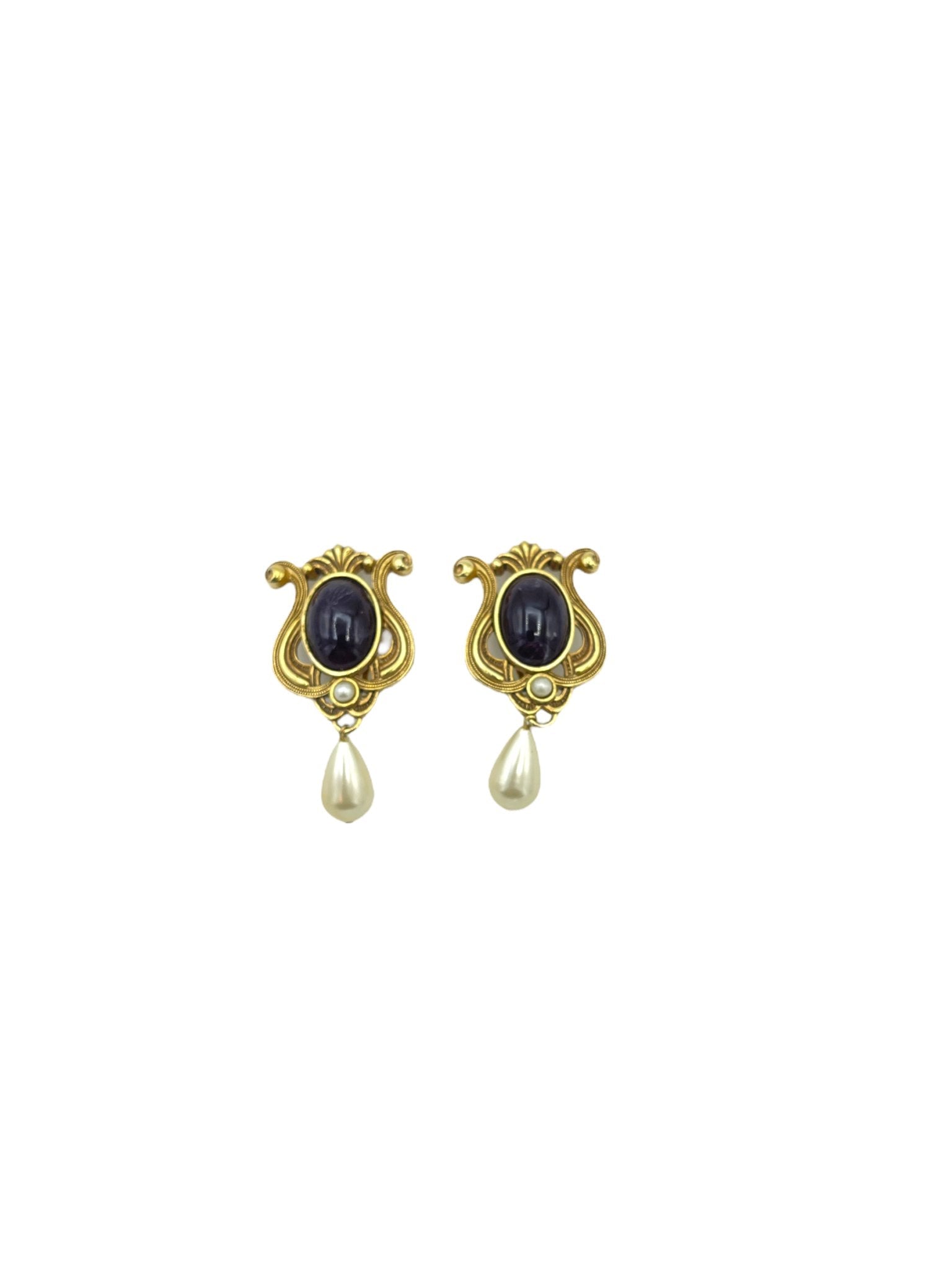 Swarovski SAL Victorian Revival Purple Cabochon Pearl Drop Clip-On ...